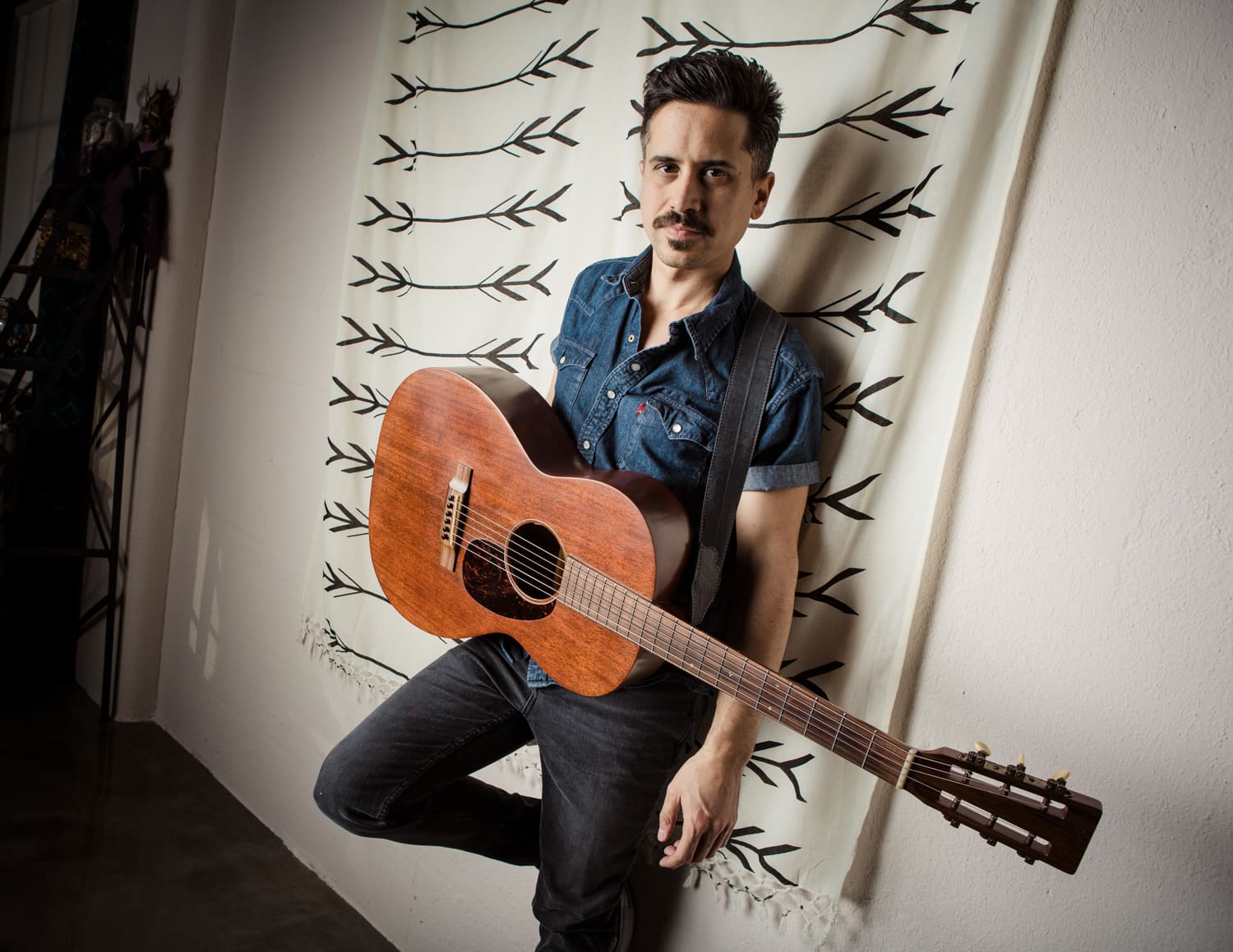 Podcast 216: Guitarist Corey Congilio - Fretboard Journal