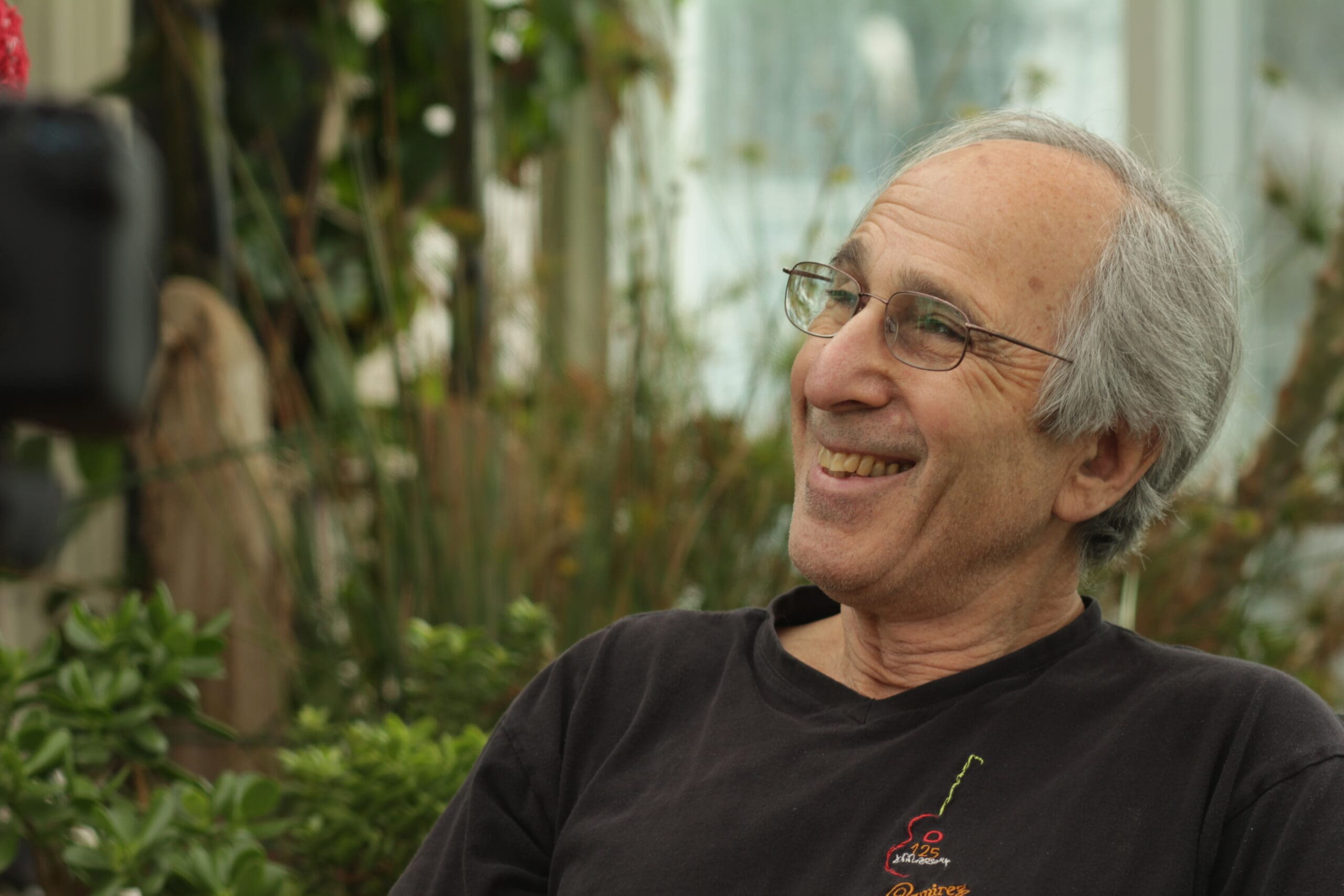 Luthier on Luthier: Michael Gurian - Fretboard Journal