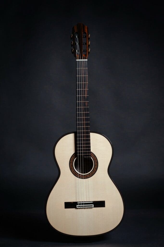 Luthier on Luthier: Joshia de Jonge - Fretboard Journal